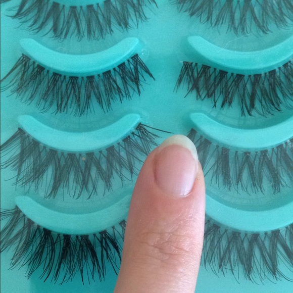 Ulta Beauty | Makeup | 5 Pairs Eyelashes | Poshmark